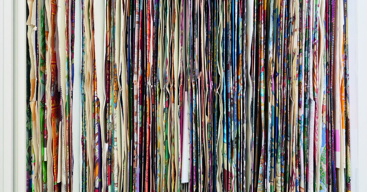 Behind the scenes. Hermes - Issue 5 - System Magazine