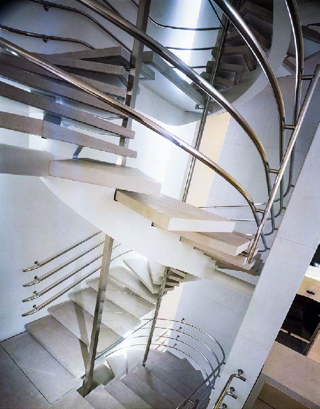 The legendary. Jil Sander. - Issue 10 - System Magazine