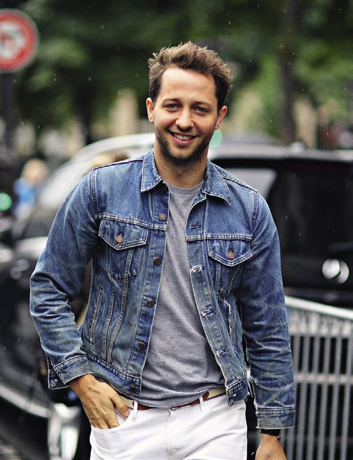 Questionnaire. Derek Blasberg. - Issue 13 - System Magazine Questionnaire. Derek Blasberg. - Issue 13 - System Magazine
