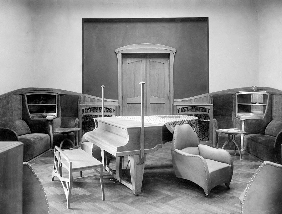 An interview with Karl Lagerfeld - Issue 3 - System Magazine